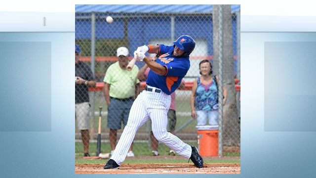 Tebow Cracks Home Run During First at Bat as Minor Leaguer