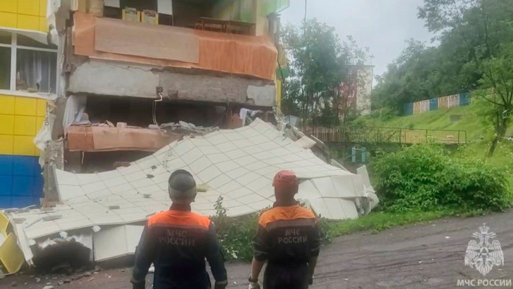 Terremoto de magnitud 8,8 causa tsunami en Rusia y Japón