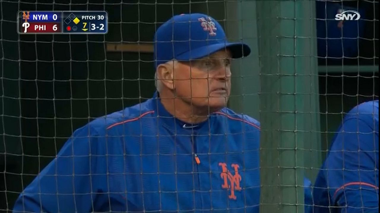 Terry Collins stepping down as Mets manager