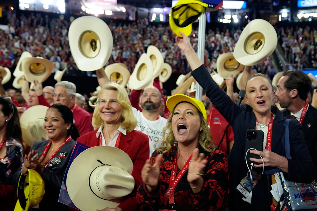 PHOTOS: Get a behind the scenes look at the RNC in Milwaukee