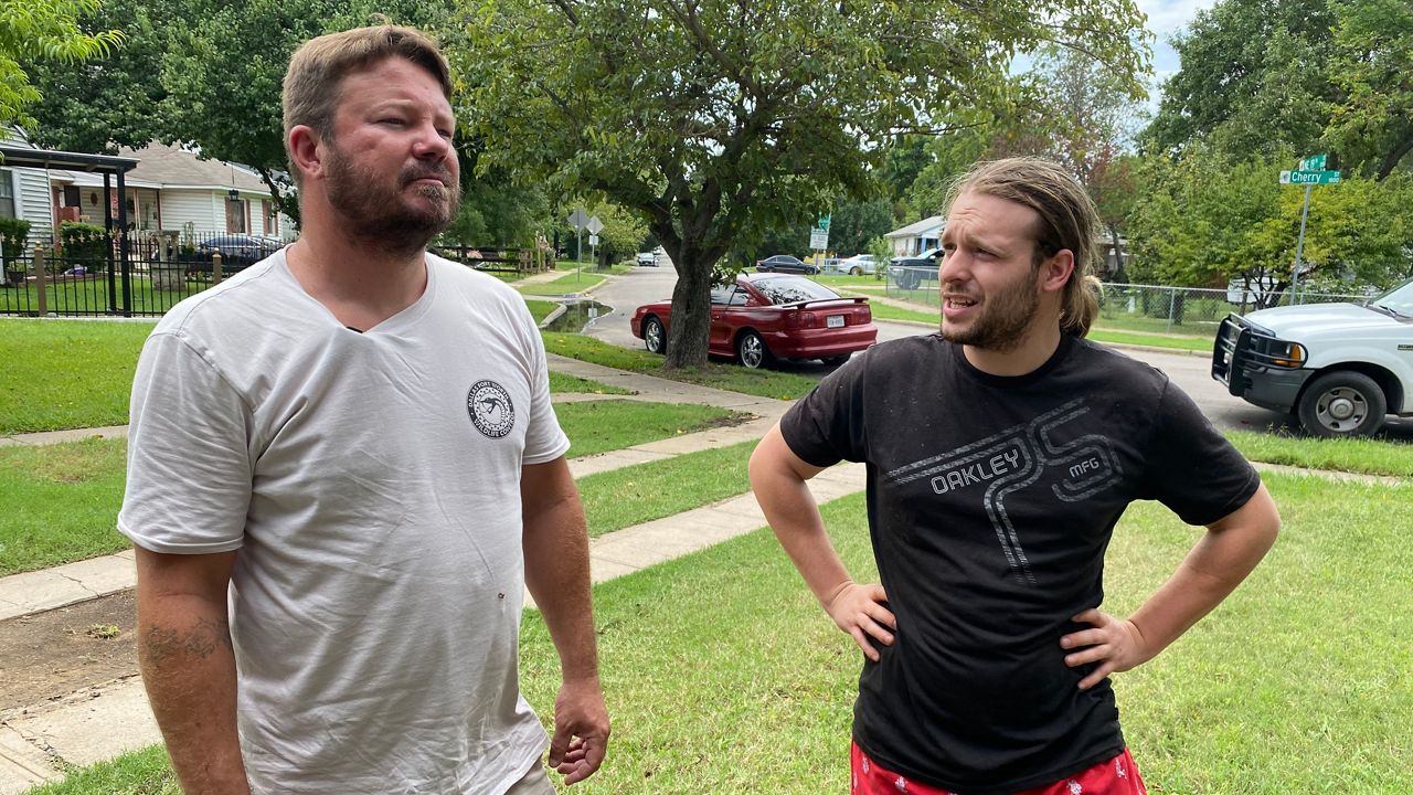 Wildlife trapper risks life to trap animals humanely