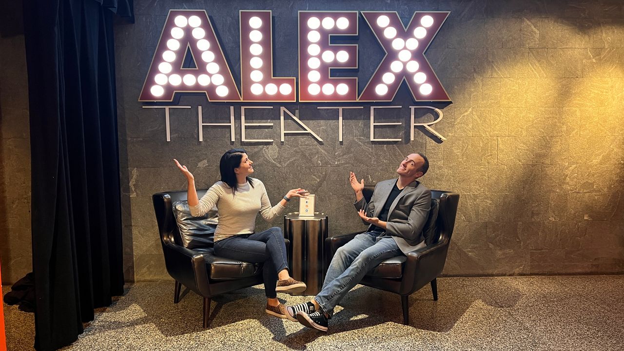 Married magician-mentalist duo bring Vegas to the Midwest