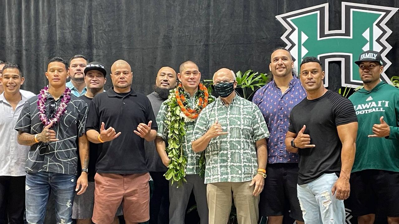 Chang, 'Braddahhood' formally introduced on Manoa campus