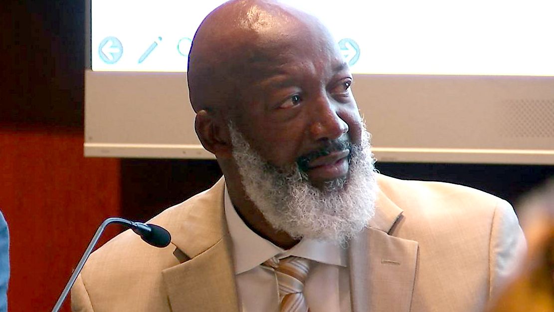 Trayvon Martin's dad advocates for gun violence prevention