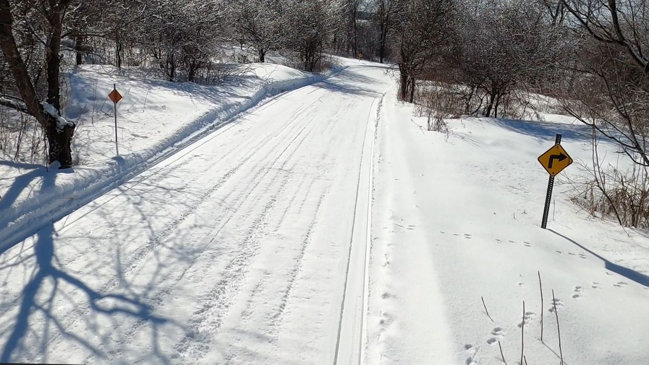 Wisconsin snowmobile clubs keep the sport moving