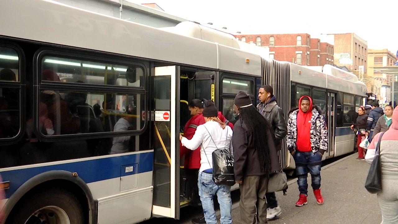MTA: 25 Percent of Local Bus Riders Skipped Out on Fare