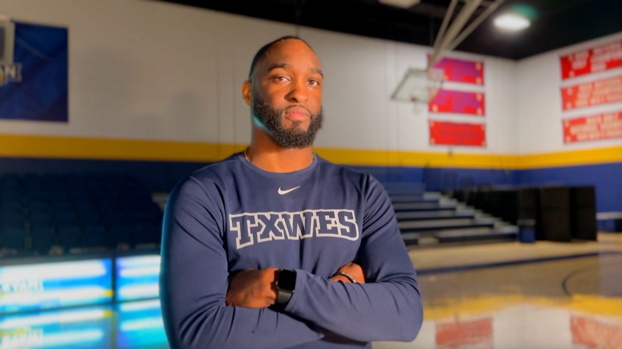 Texas Wesleyan University coach discusses battle with cancer