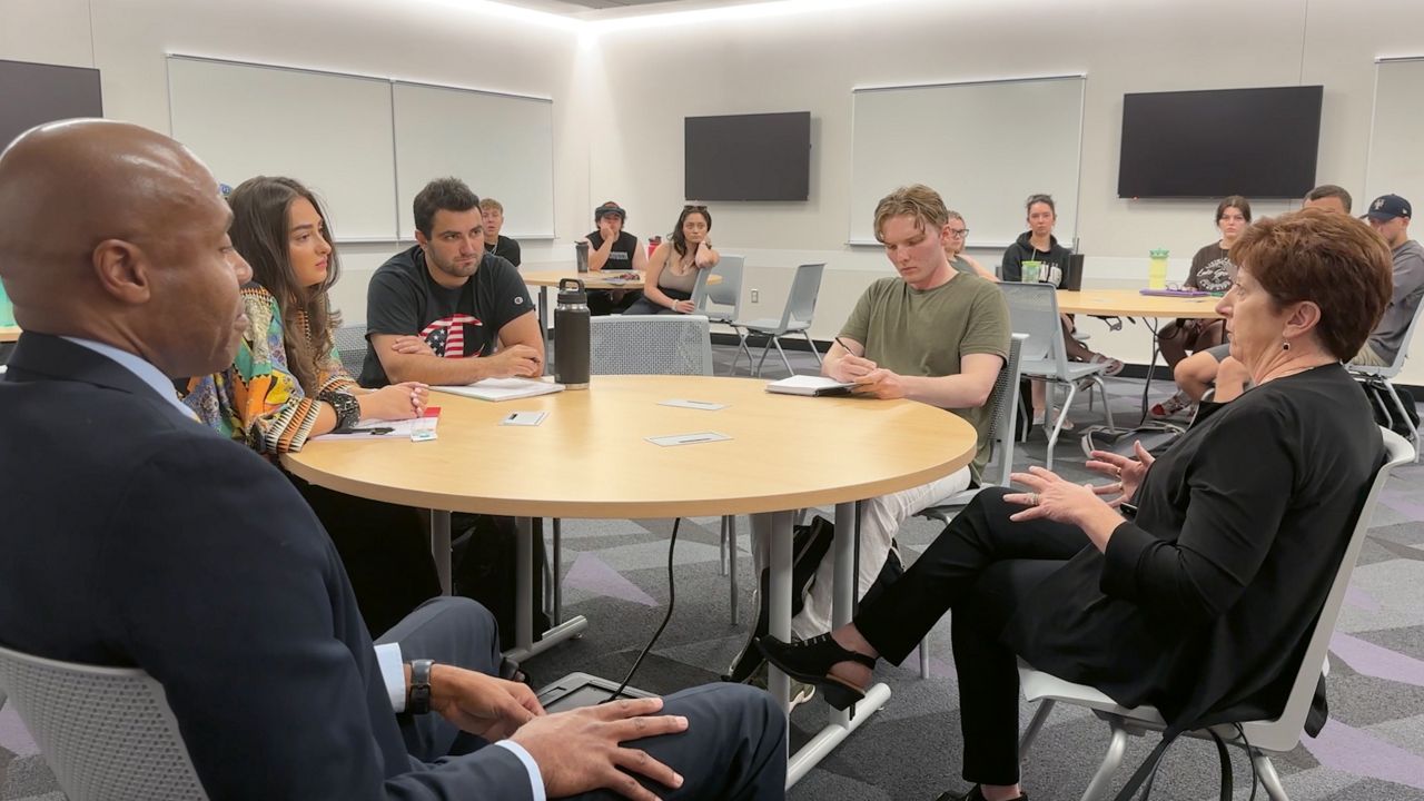 UAlbany homeland security class focuses on immigration