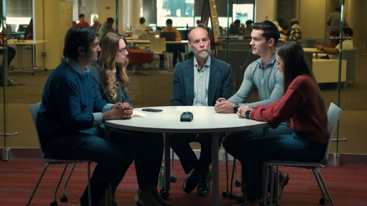 Students debate gun rights 'Braver Angels' style