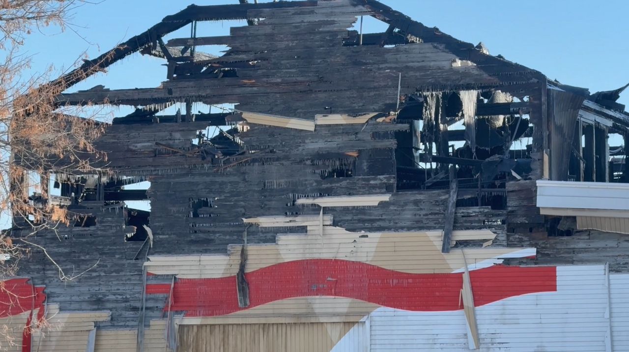 5-alarm fire chars U-Haul facility in Milwaukee