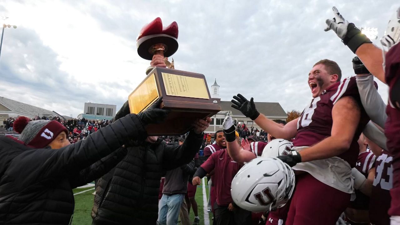 Union football makes D-III playoffs