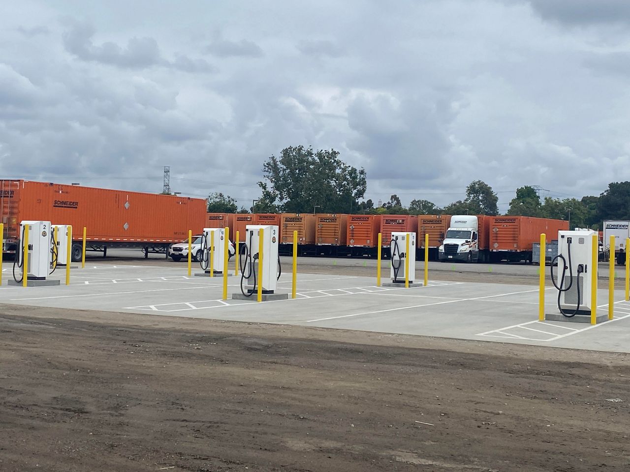 Schneider heavy-duty electric truck charging depot