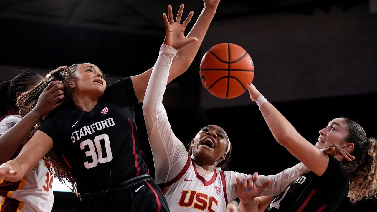 USC uses defense to upset No. 2 Stanford 55-46