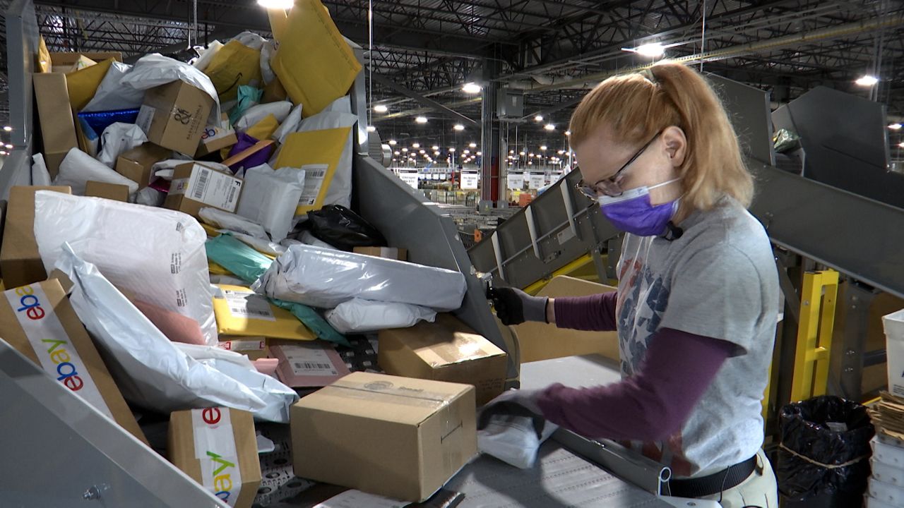 USPS Milwaukee facility gears up for holiday shipping rush