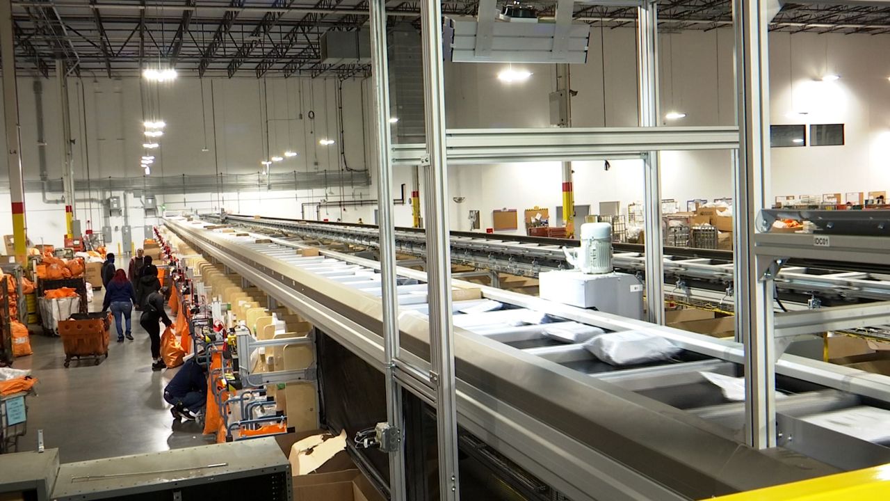 USPS heads into holiday season with new staff, equipment