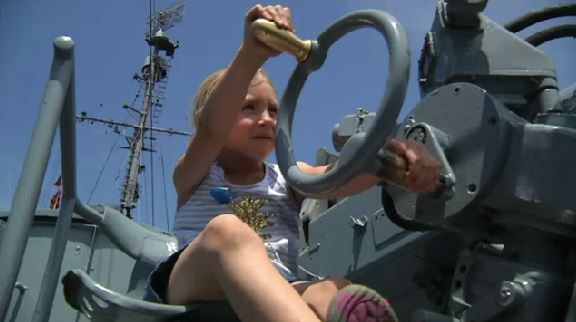 USS Slater: Last WWII Destroyer Escort Afloat in USA Calls Port of ...