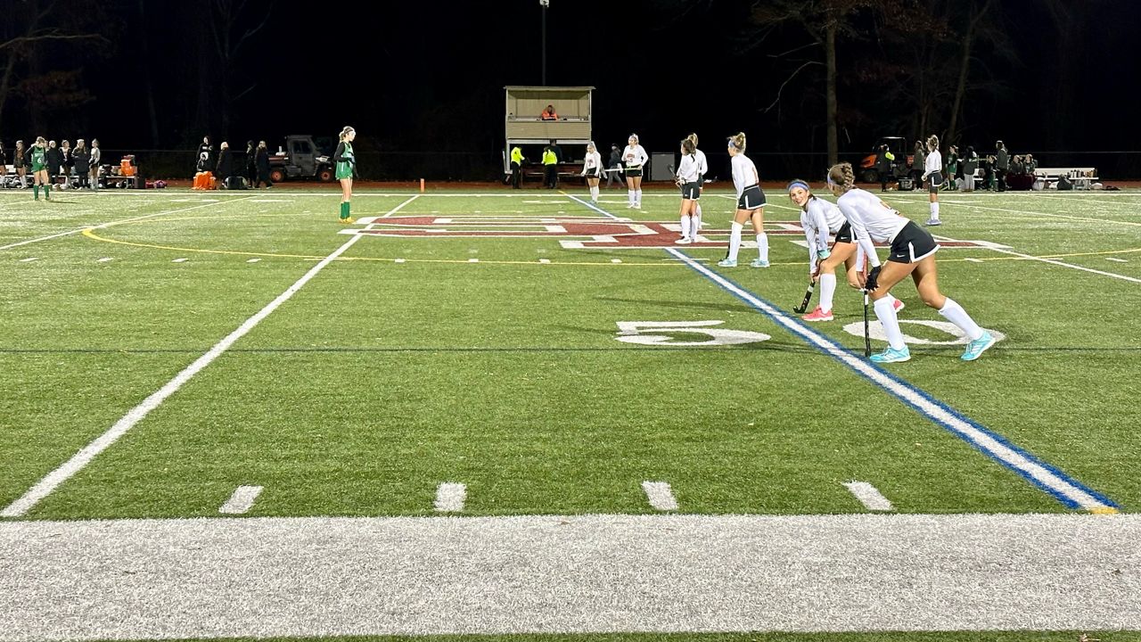Uxbridge field hockey beats Sutton in state semifinals