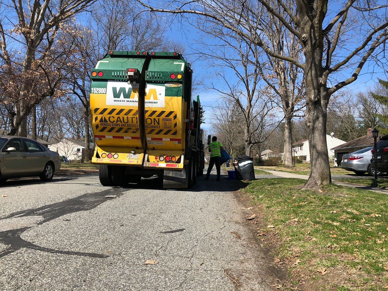 sanitation-worker-COVID19-help