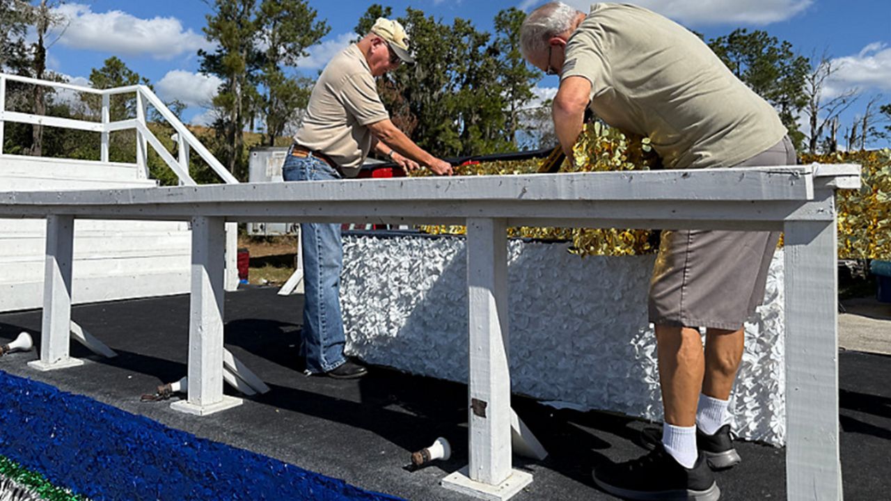 Veterans assemble floats for Orlando's Veterans Day Parade