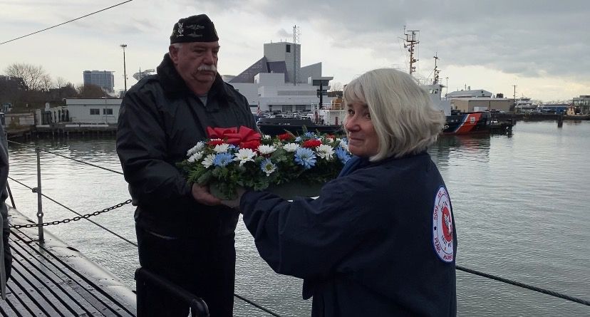 Daughter-in-law of Pearl Harbor survivor honors anniversary