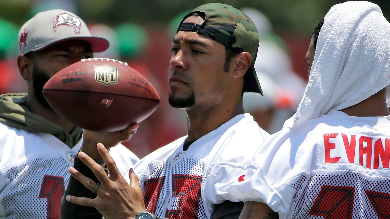 Former Bucs receiver Vincent Jackson had stage 2 CTE, family says