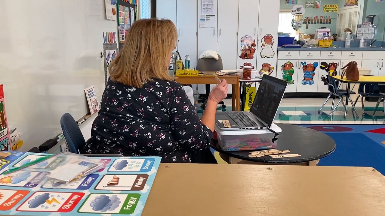 Turning snow days into virtual days for N.Y. students