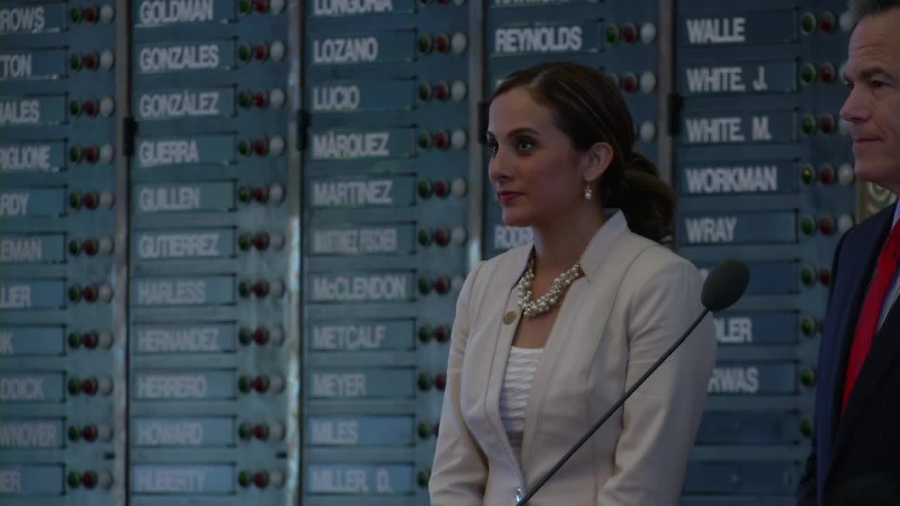 Ina Minjarez Sworn In as HD124 Representative