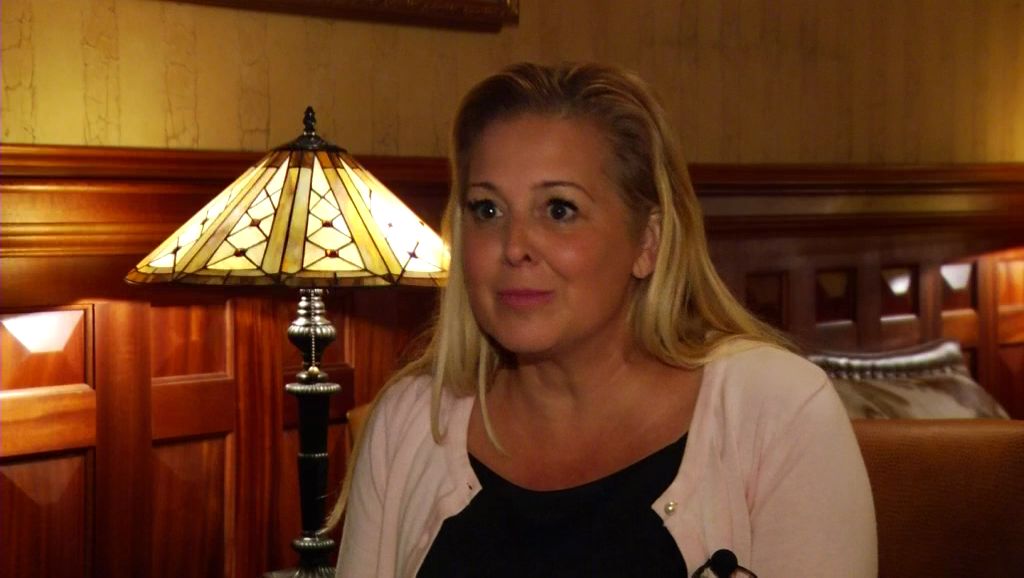 Ruling Delayed in Alex Jones' Custody Case; Ex-Wife Speaks Out About ...