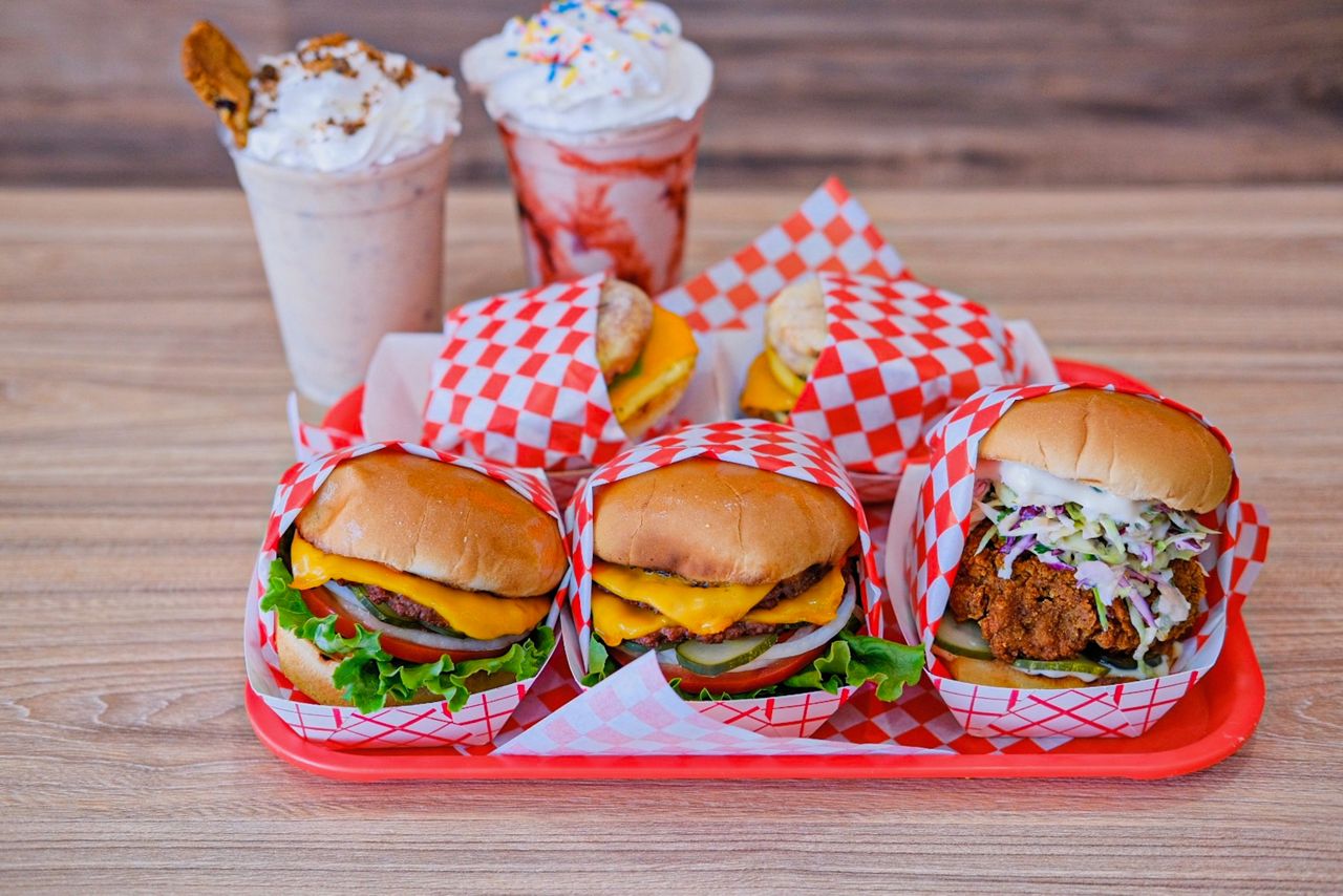 VOWburger opens new location at Rodeo 39 in Stanton