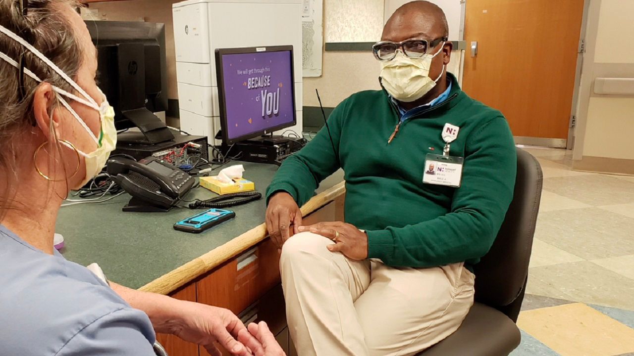 Hospital Chaplain Offers Hope Throughout the Pandemic