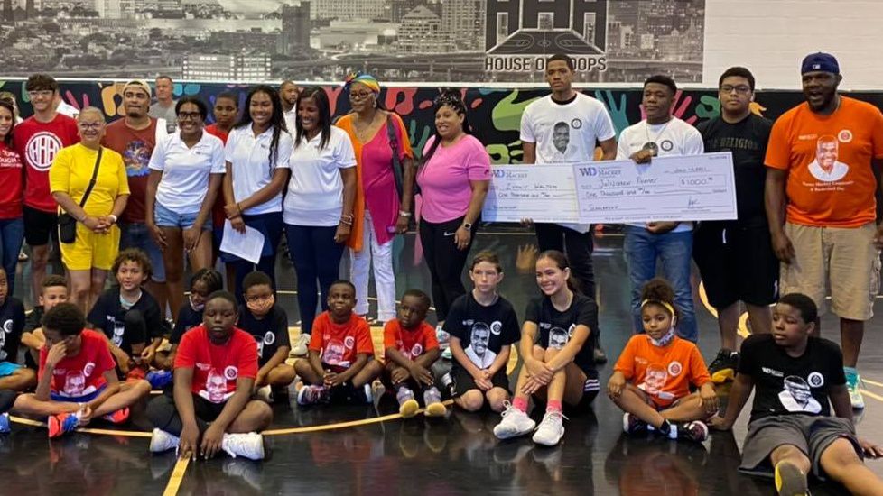 Albany community honors the late Warren Mackey