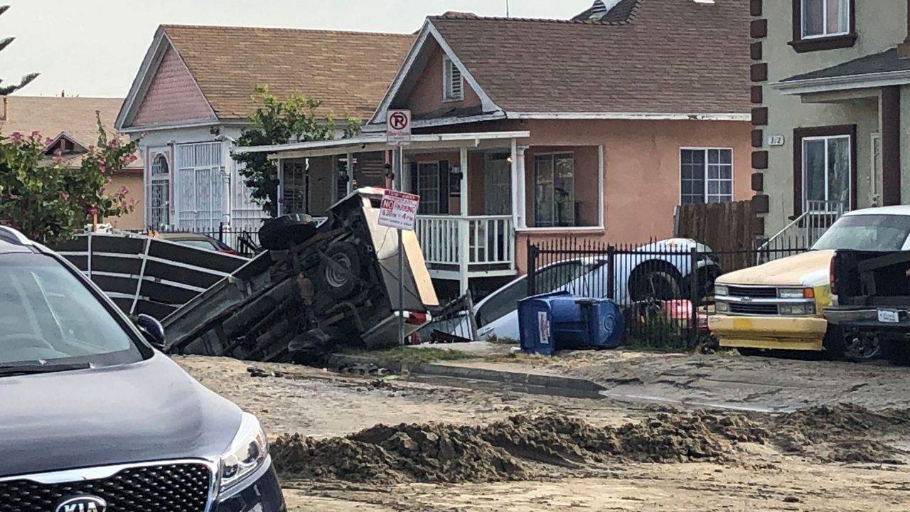 Broken Water Main Causes Sinkhole in South LA