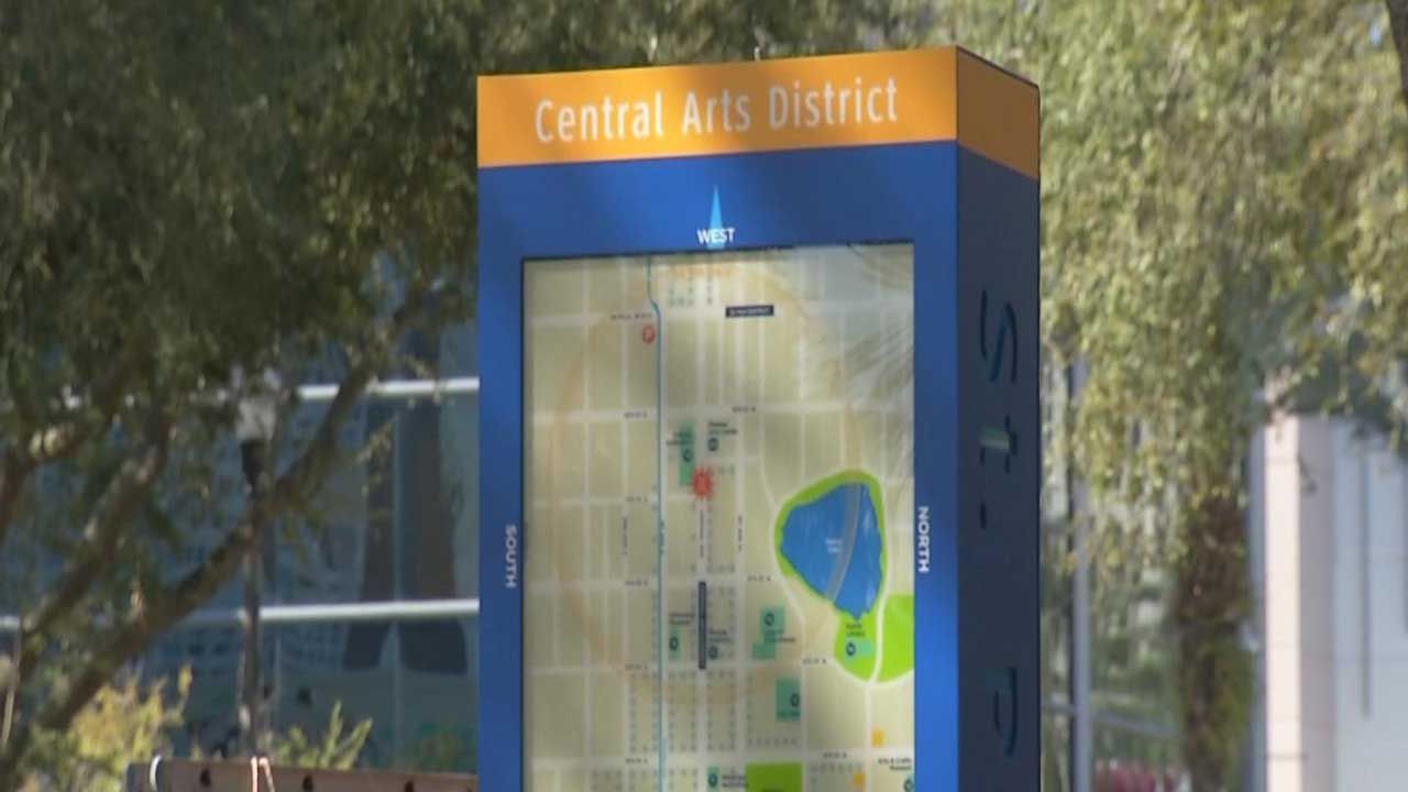 TRAFFIC INBOX: Sidewalk Kiosks Pose Risk to Pedestrians