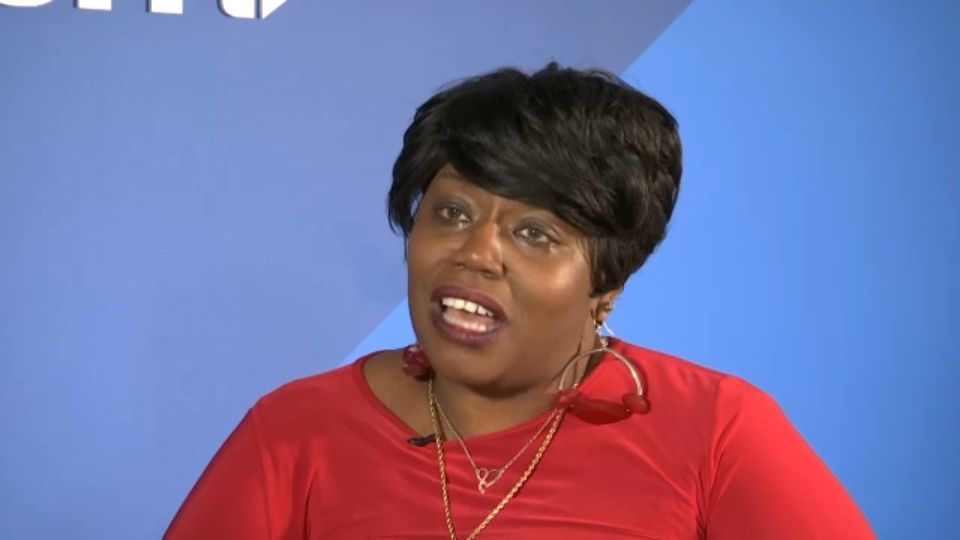 Woman Accuses Nail Salon Owner of Racism