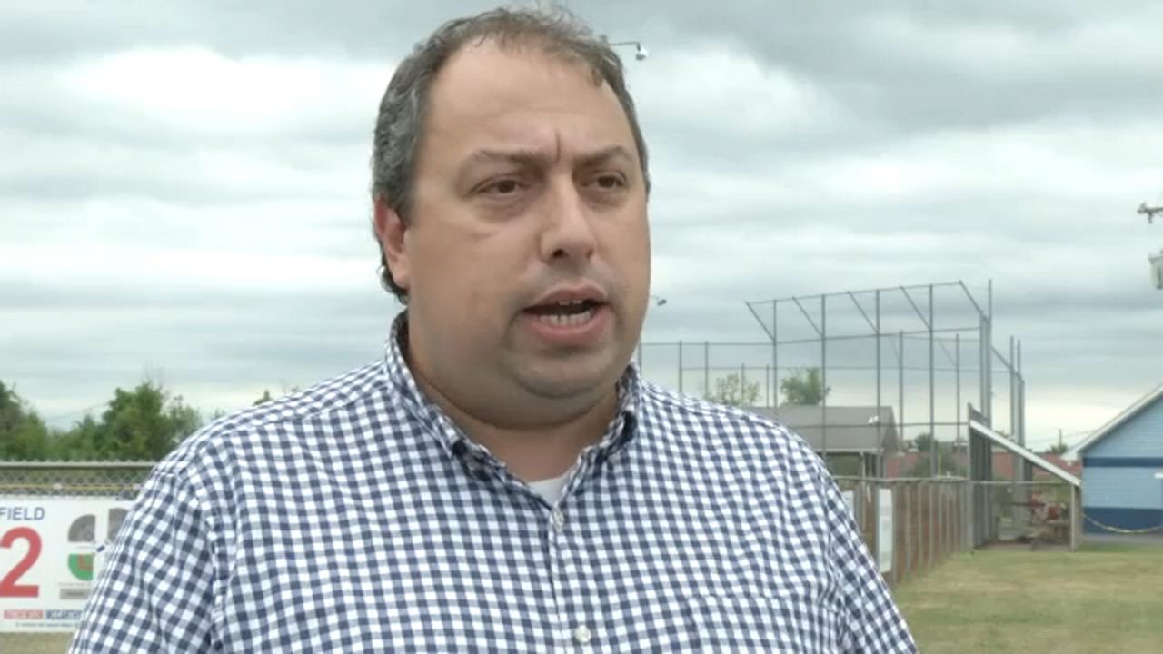 Amherst Town Supervisor Weighs In on Williamsville CSD Reopening Changes
