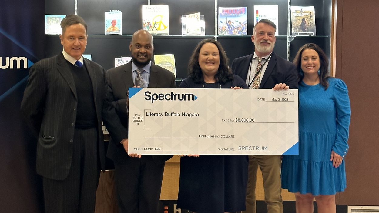 Spectrum donates $8,000 to Literacy Buffalo Niagara