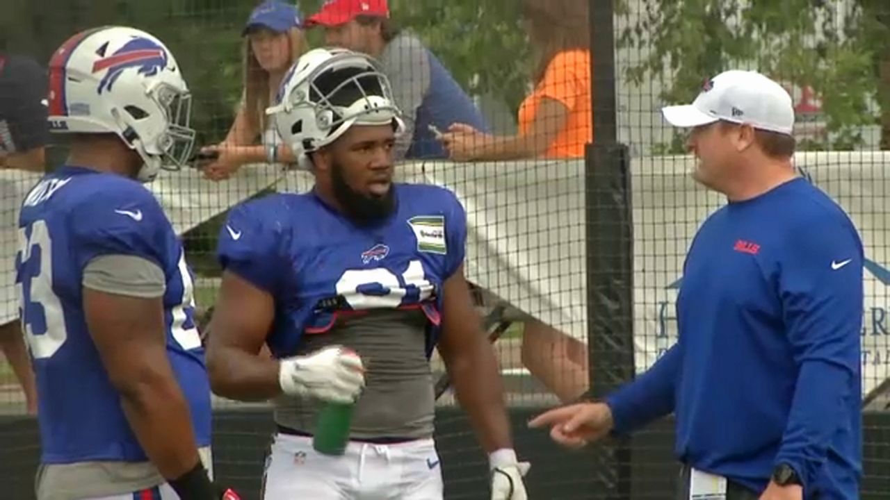 Kyle Williams Mentoring Ed Oliver at Bills Training Camp