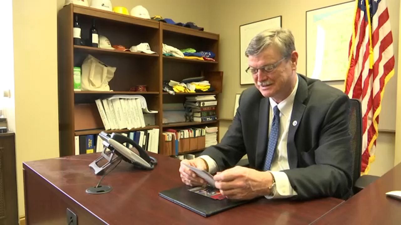 Dyster Leaving Niagara Falls Mayor's Office After 12 Years