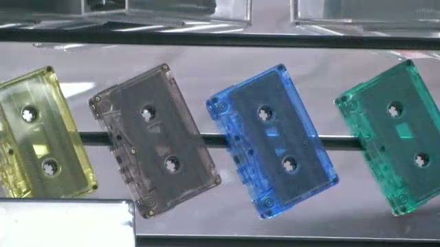 Brooklyn Cassette Maker Introduces the Tape to New Generation