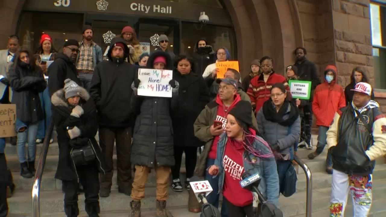 Homeless advocates in Rochester step up call for change