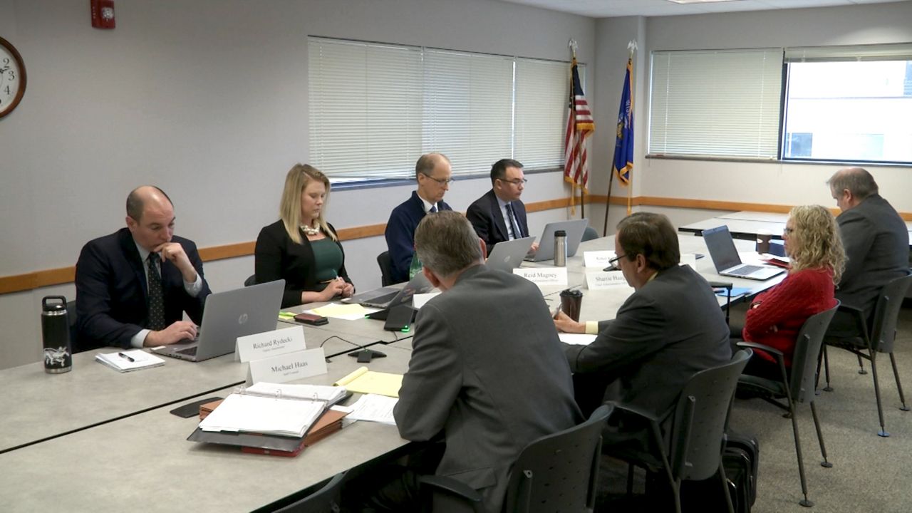 State Elections Commission Deadlocked Over Removing Voters from Rolls