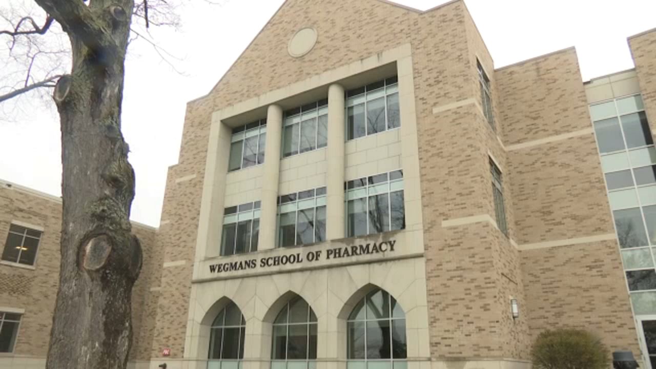 Professor: Testing at Pharmacies Could Reopen State Quicker