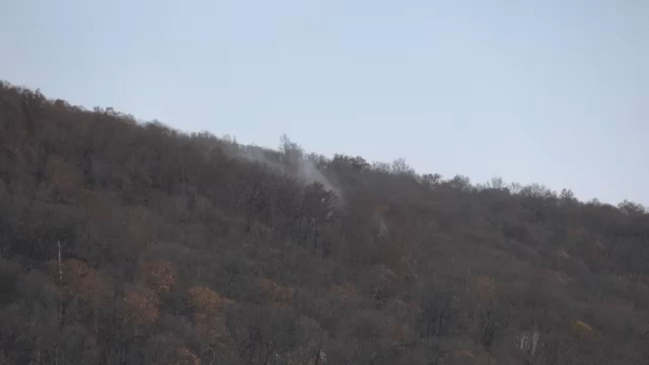 Crews continue to fight Jennings Creek wildfire