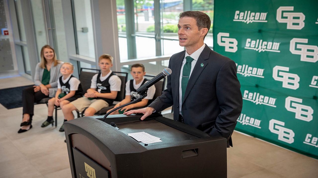 The Ryan Basketball Legacy in Wisconsin Continues