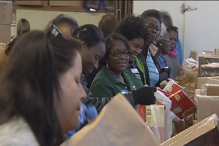 Wilson Food Distribution Helps Thousands for Thanksgiving
