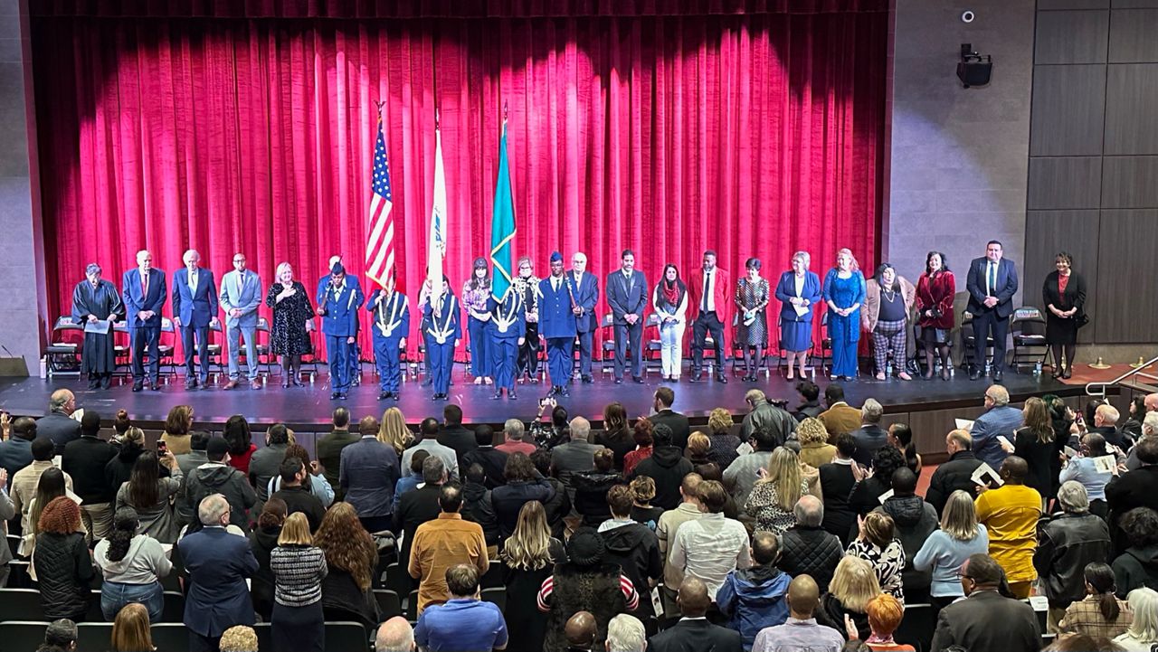 Inauguration marks start of 7th term for Mayor Joe Petty