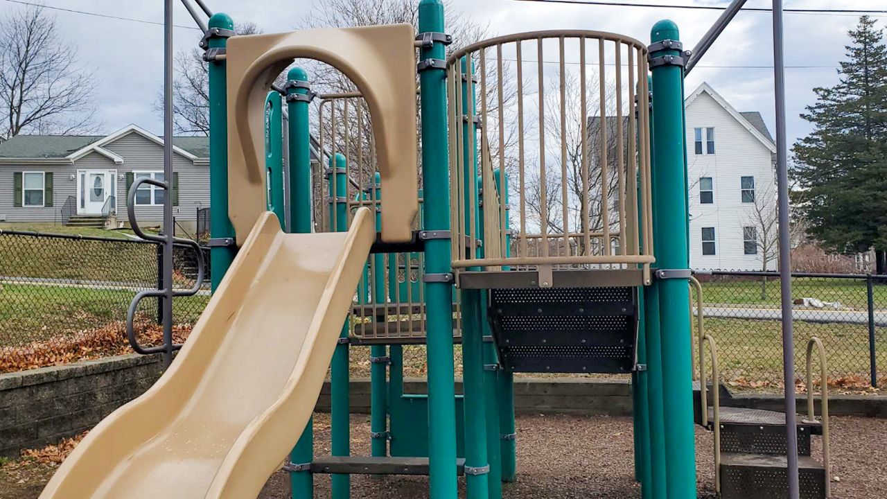 City offering neighborhood grants for spring cleanups