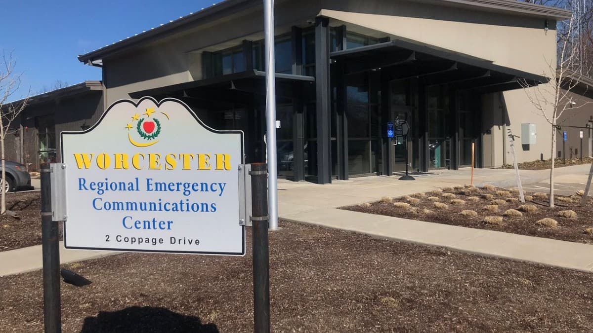 Worcester to launch 311 hotline, communications center