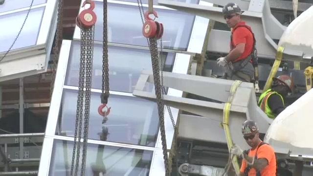 Final Glass Panels Installed at WTC Transit Hub