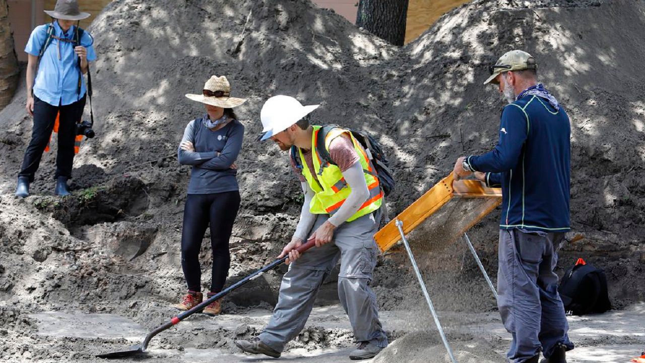 With Grave Located, Search Continues At Lost Zion Cemetery in Tampa